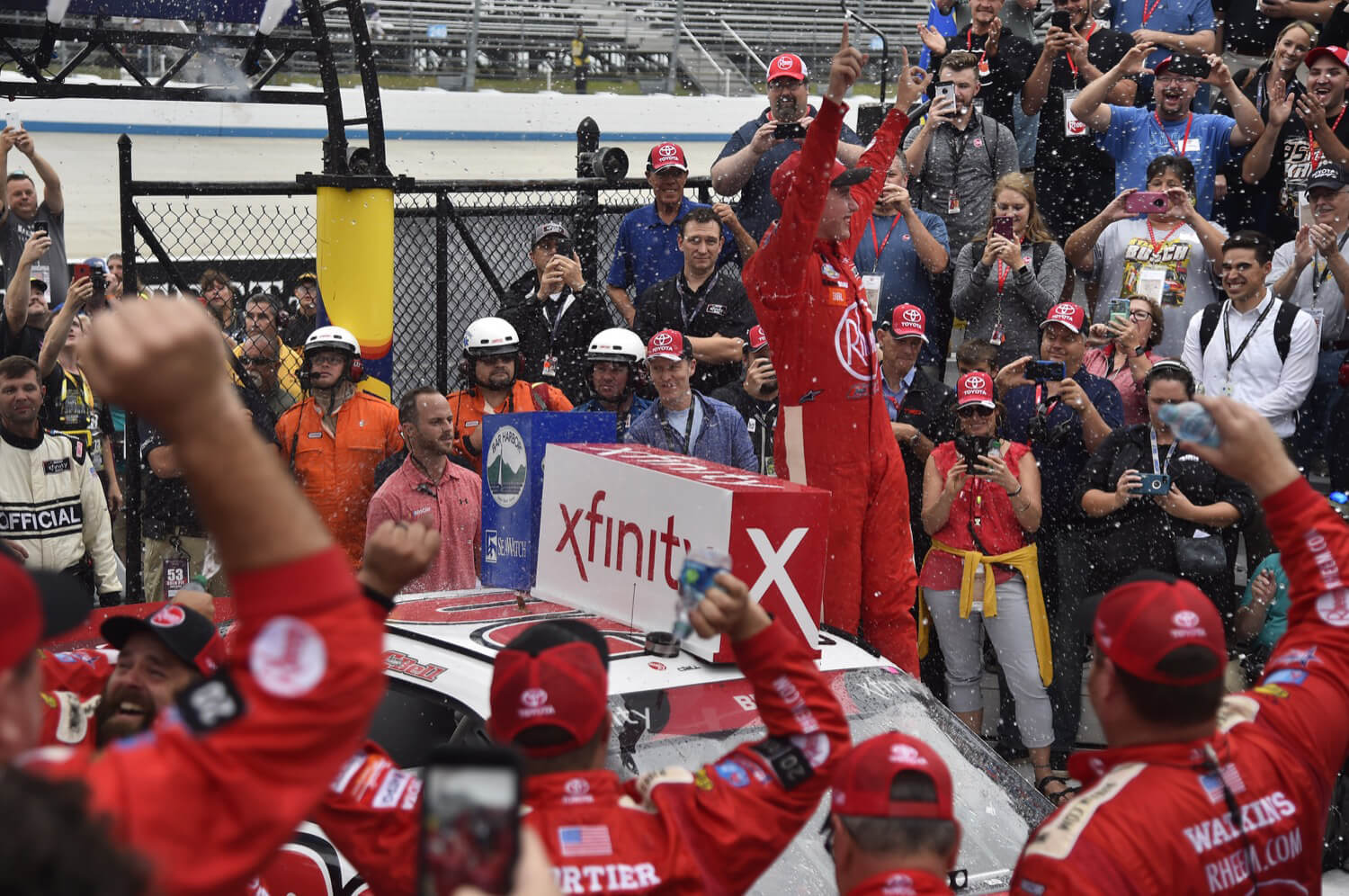 Record-Breaking Win for Bell and the Rheem Team at Dover - Rheem ...